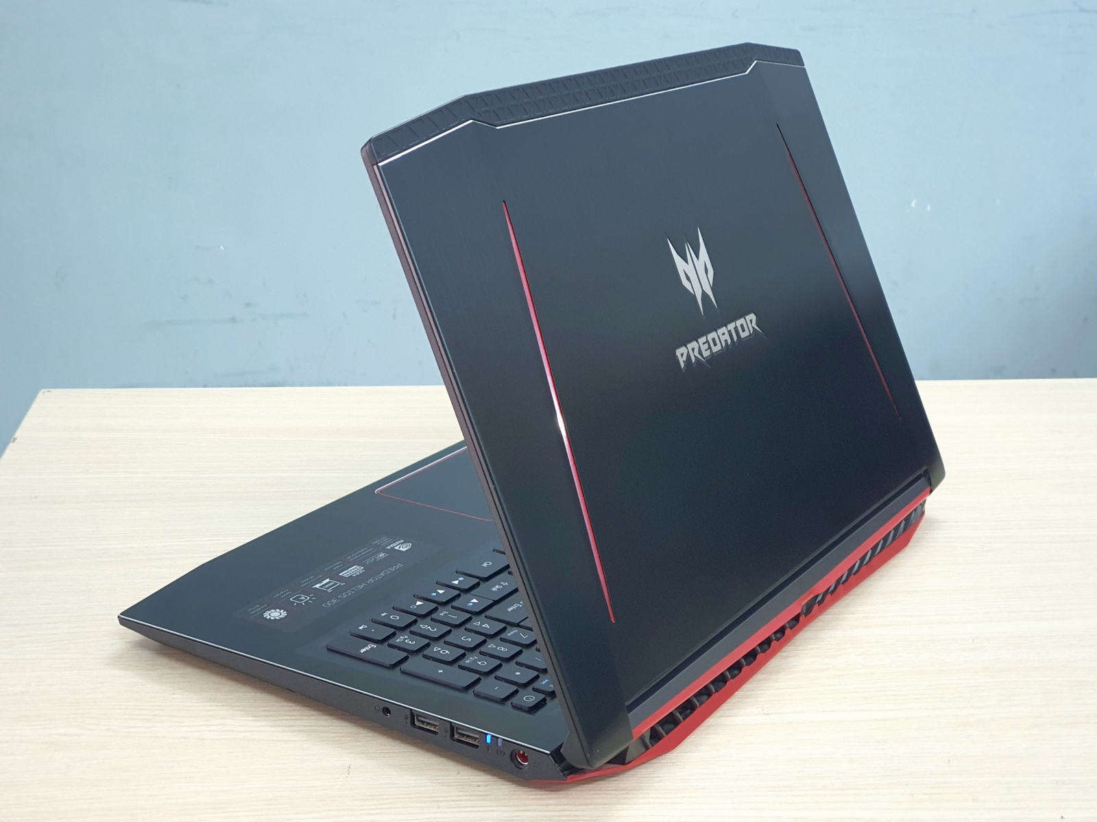 Laptop gaming Acer Predator PH315-51 i7-8750H Ram 16G SSD