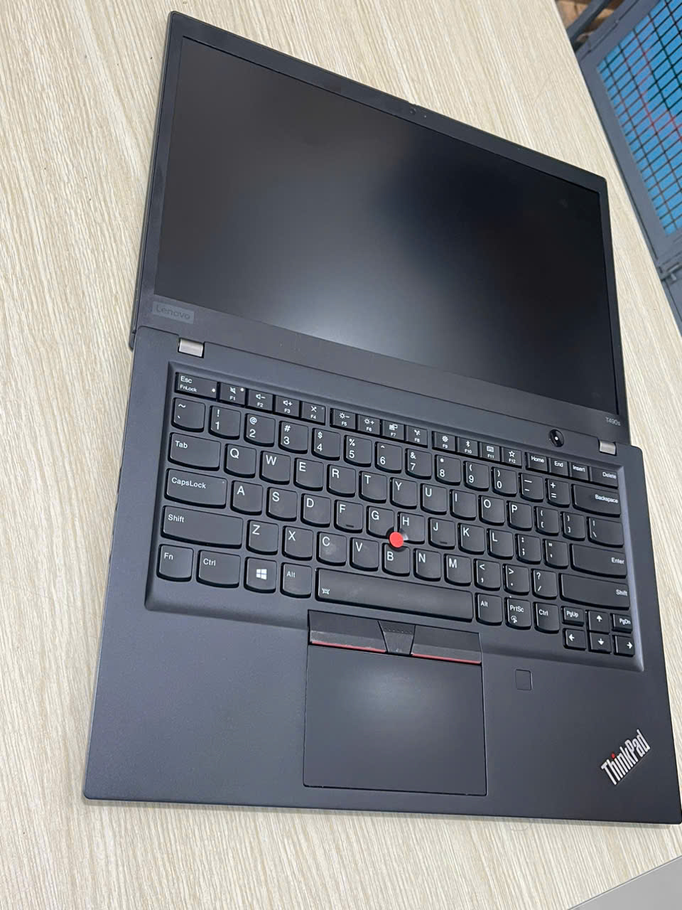 thinkpad T490s i7 8665 ram 32gb ssd 512gb 14inch Full HD siê